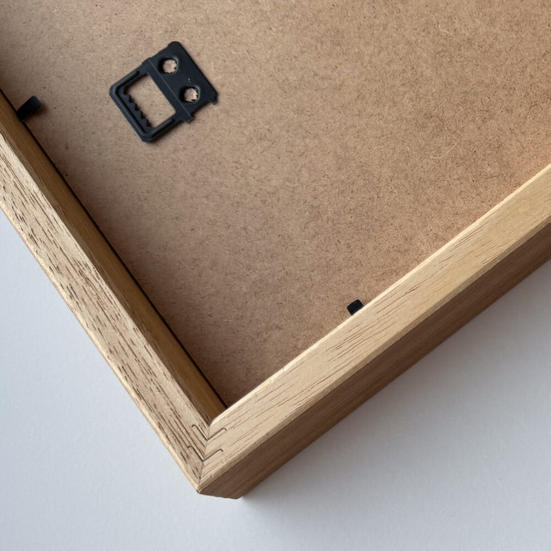 70x100 walnut wood poster frame - Wide (20 mm) | PlakatKunst.com