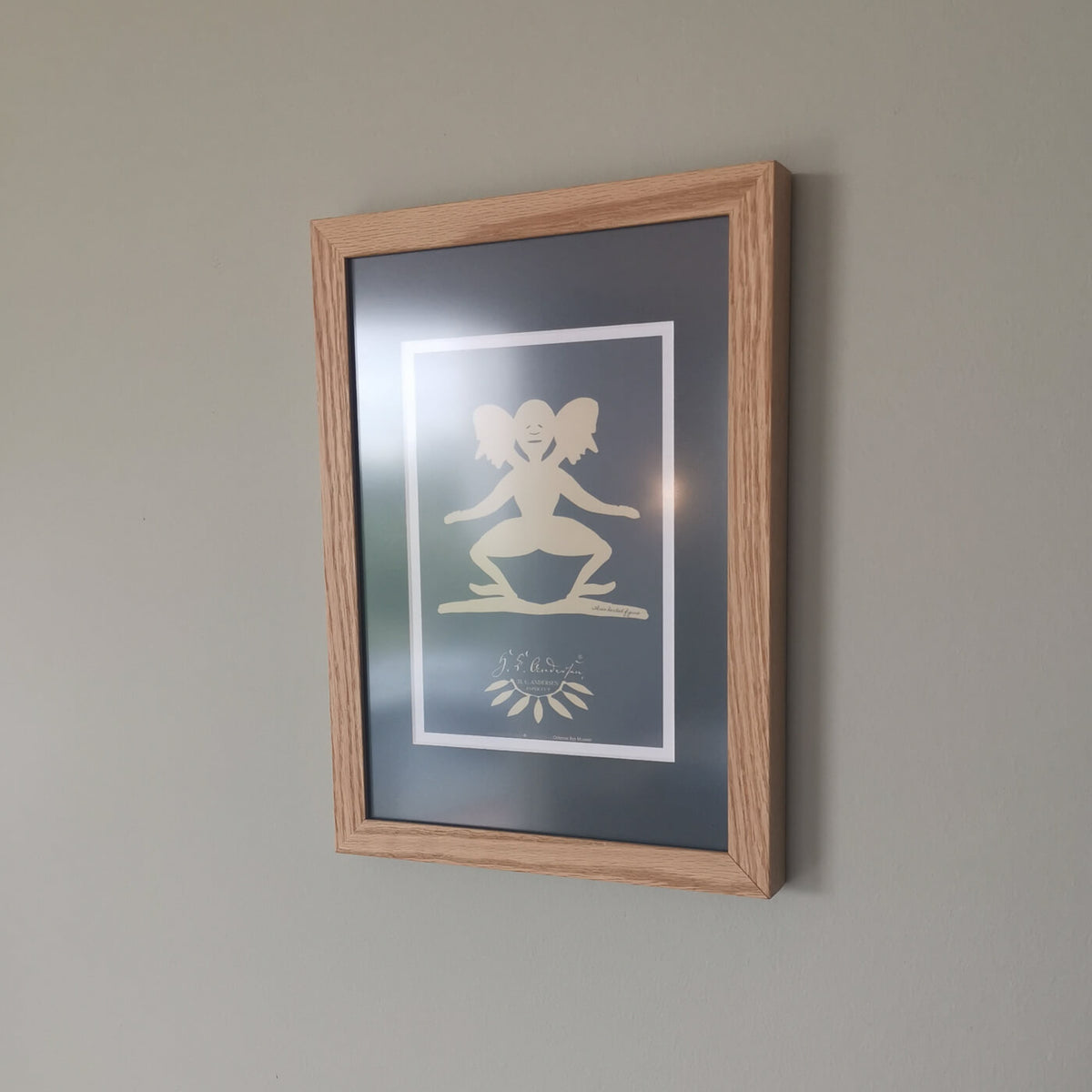 Choose the right glass for your picture frame | PlakatKunst.com
