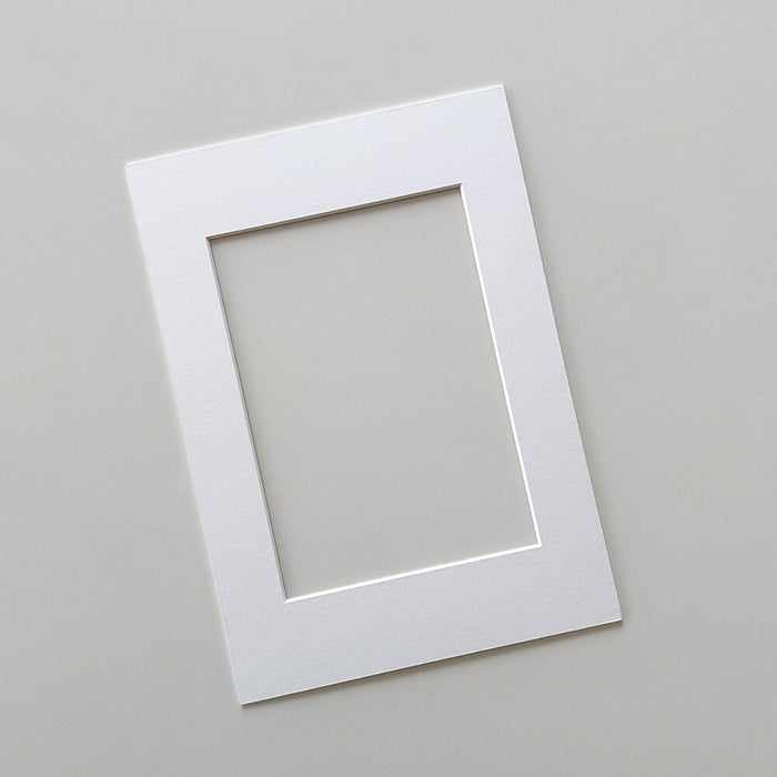 White passepartout / mat / mount - Custom-made | PlakatKunst.com